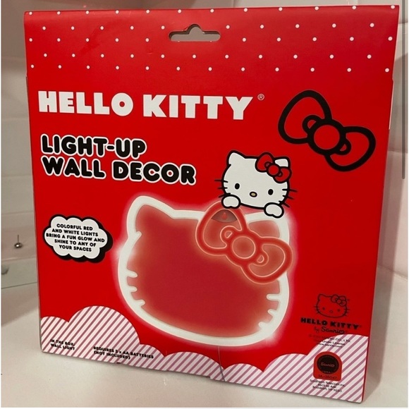 Hello Kitty | Accents | Hello Kitty Led Wall Decor Light Up New In Box ...
